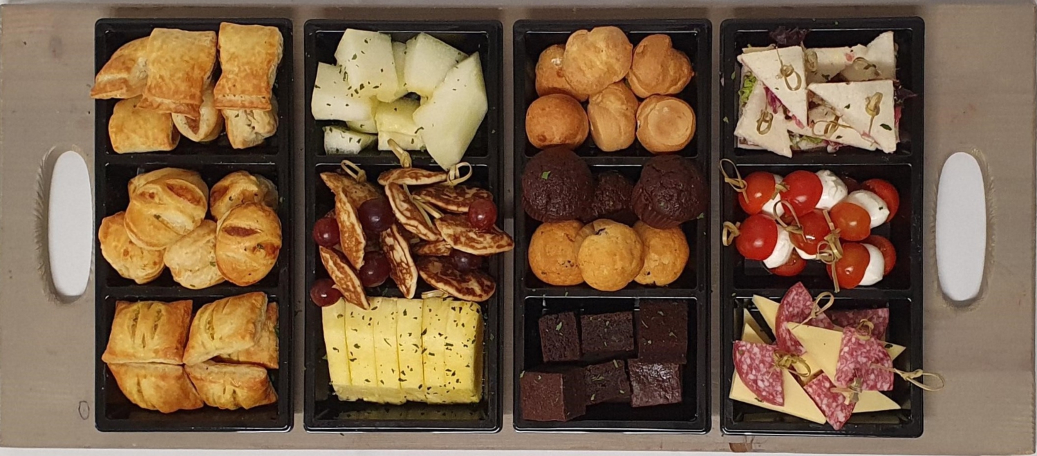 Smulplank / Plateau - Heerlijke hapjes op uw feest - B&G Catering